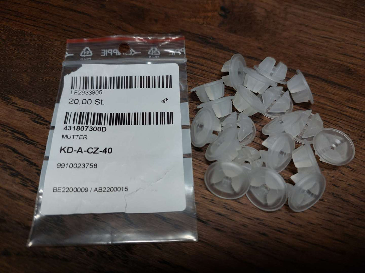 431807300D - Expanding nut - plastic clip – Kustom 3D Prototyping Webshop